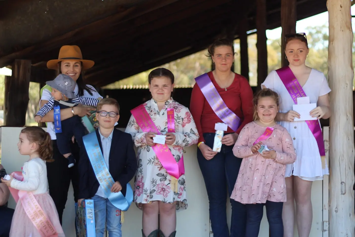 Country show fun at Barellan