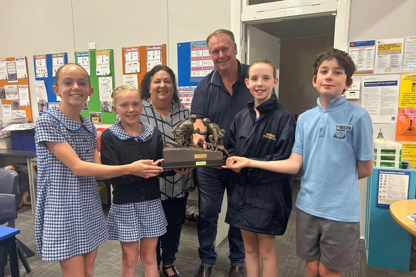New mateship trophy for Matong School / Year 6 Farewell Celebrations